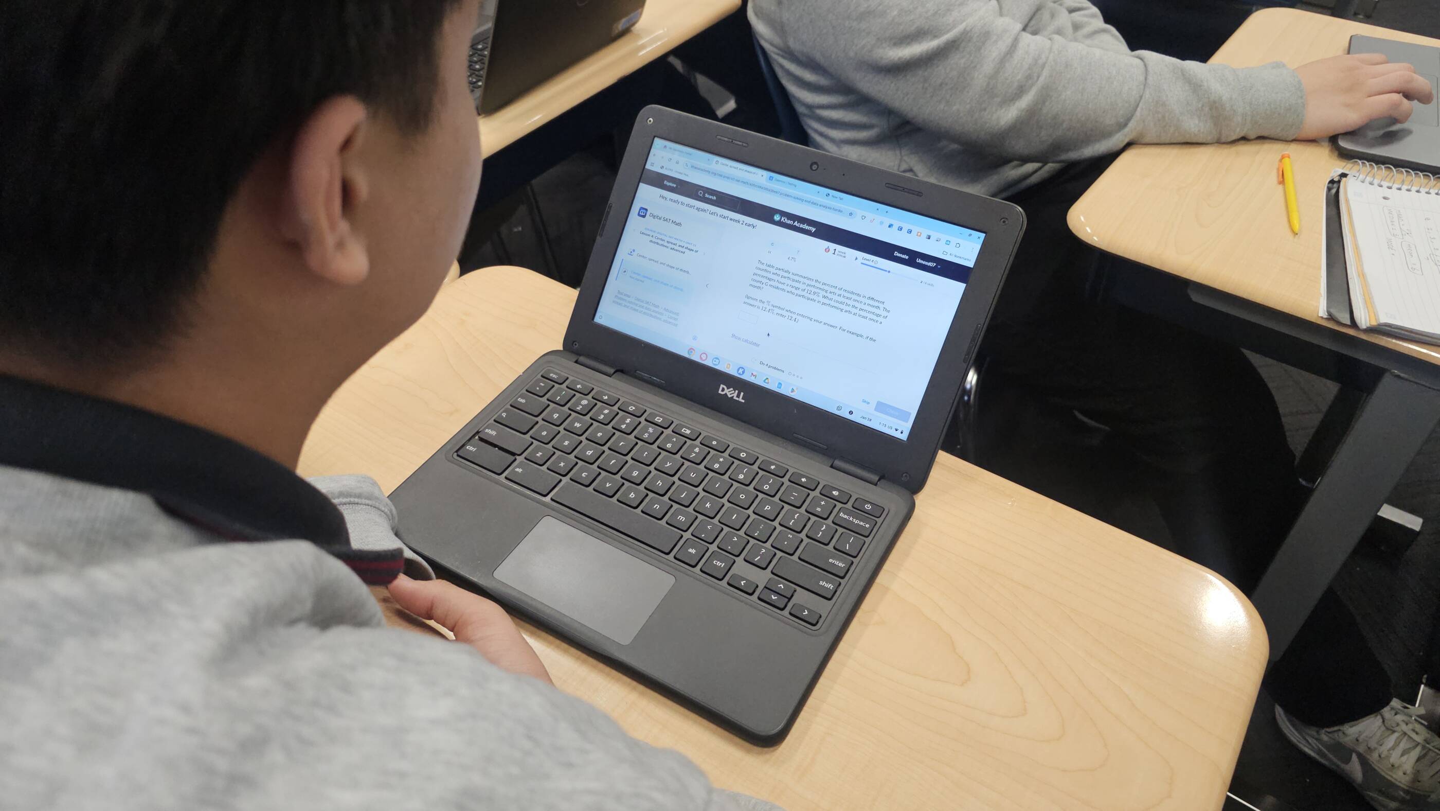 Worldwide Giving: Investing in STEM education | ExxonMobil