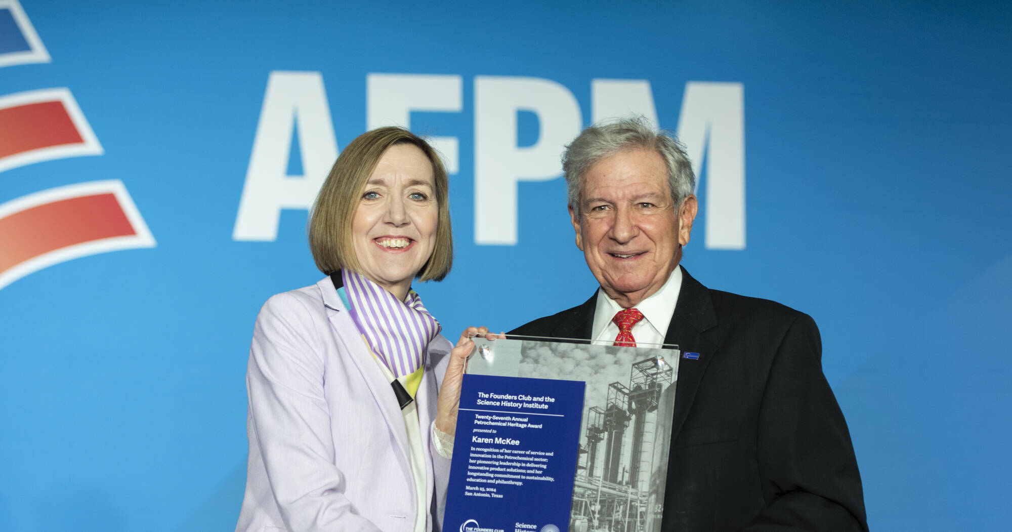 Karen McKee wins 2024 AFPM Heritage Award | ExxonMobil