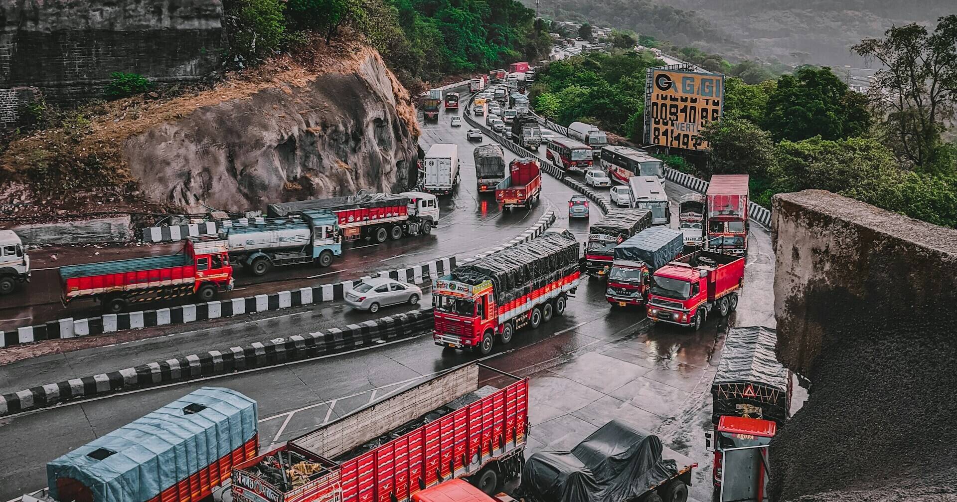 LNG: powering commercial trucks| ExxonMobil in Asia Pacific