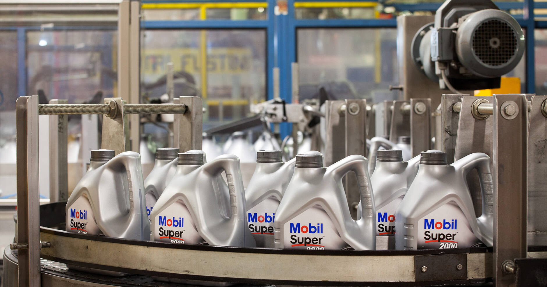 Our brands and innovations | ExxonMobil in Italy