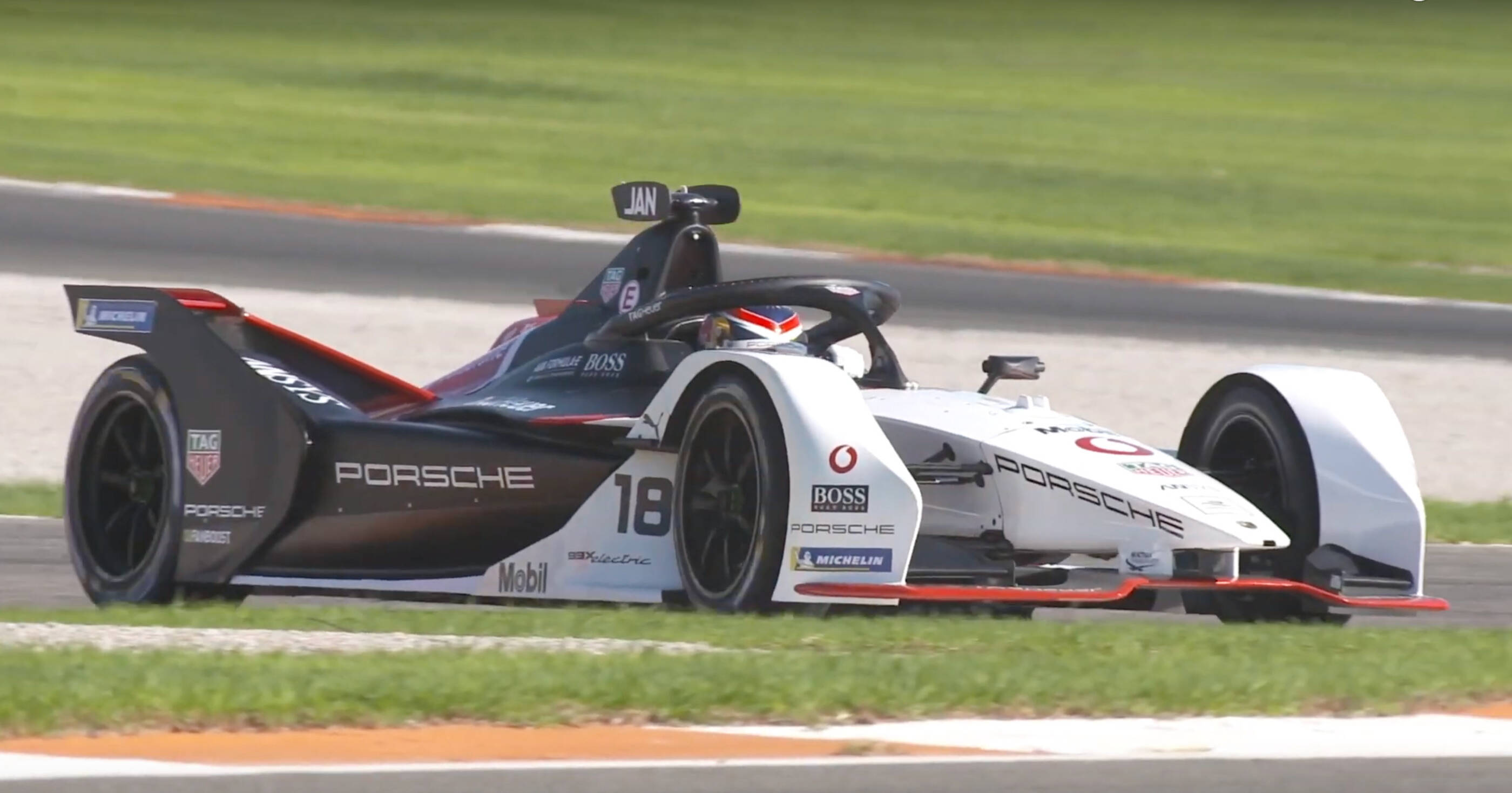 A new breed of racing, built on new technology | ExxonMobil