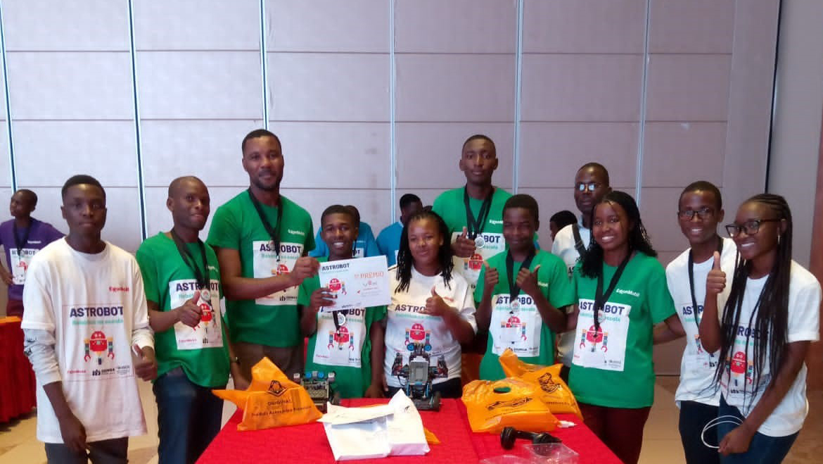 ExxonMobil Mozambique boosts STEM skills with robotics in Maputo