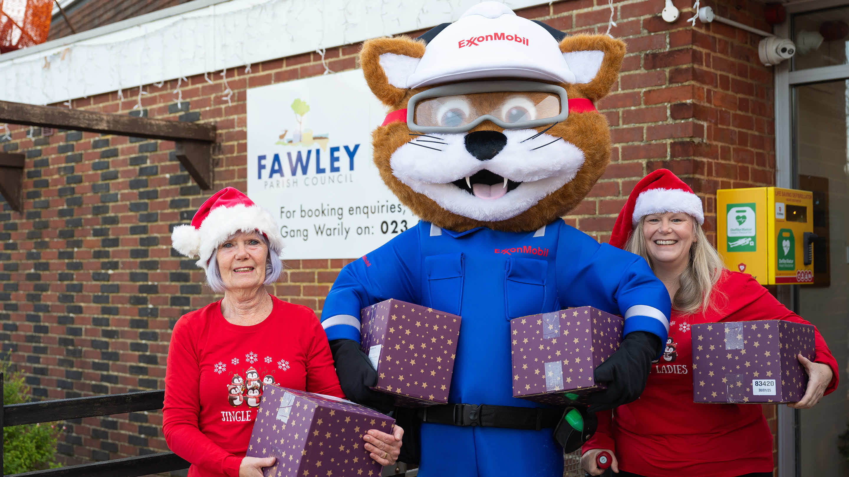 ExxonMobil Fawley spreads Christmas cheer with charity festive hampers ...